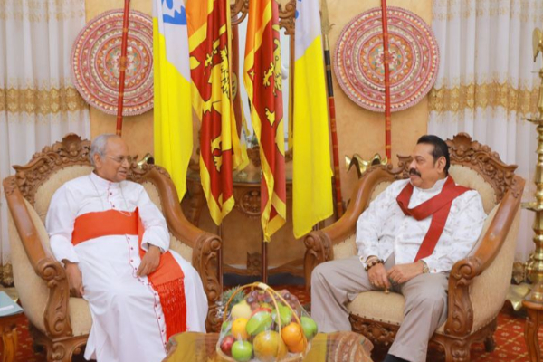 මහින්ද – මහින්ද අතර හමුවක්... - ගගන