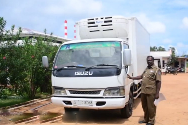 பீடி இலைகளை கடத்திச் செல்ல முற்பட்ட சந்தேக நபர்கள் தப்பியோட்டம்! - ஜே ...