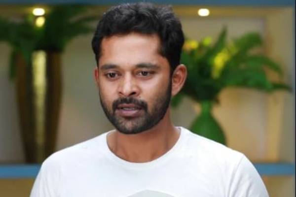 Arun Prasath Quits Bharathi Kannamma