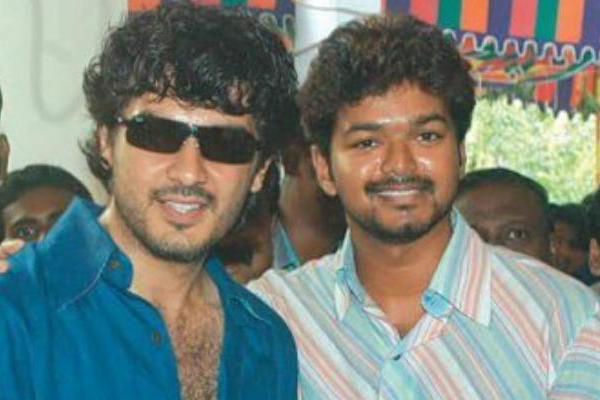 தல அஜித்தின் பில்லா படத்தில் தளபதி விஜய் - இதுவரை நீங்கள் பார்த்திராத ...
