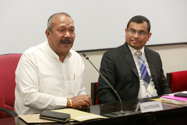 கல்வி பற்றிய துறைசார் மேற்பார்வைக் குழுவின் தலைவராக இராதாகிருஷ்ணன் ...