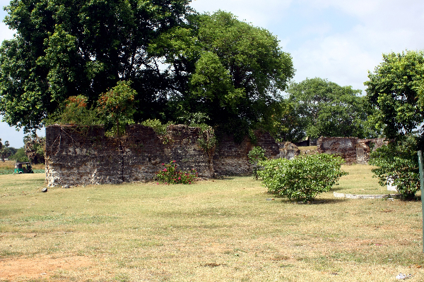 பூநகரி கோட்டையின் தொன்மை பாதுகாக்கப்படும்: அமைச்சர் வழங்கியுள்ள அனுமதி ...