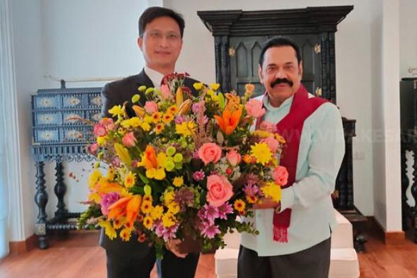 முன்னாள் ஜனாதிபதி மஹிந்தவை அடிக்கடி சந்திக்கும் முக்கிய நபர்; நடப்பது ...