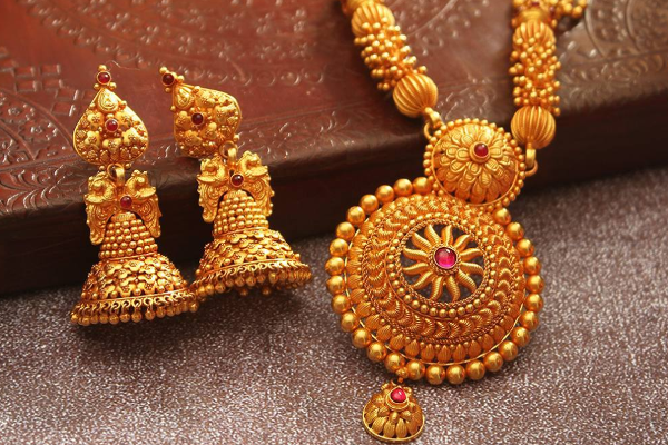 தங்கத்தின் விலையில் இன்று பதிவான மாற்றம் - தமிழ்வின்