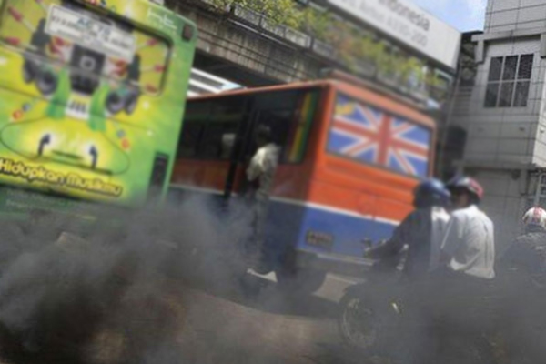 බස්නාහිර පළාතේ ධාවනය වන බස් නිසා සිදු වන විනාශයක් ගැන අනාවරණයක්. - ගගන