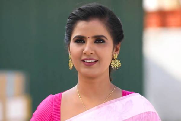 பாக்கியலட்சுமி சீரியலில் இருந்து வெளியேறிய ராதிகா இப்போ எந்த சீரியலில் ...