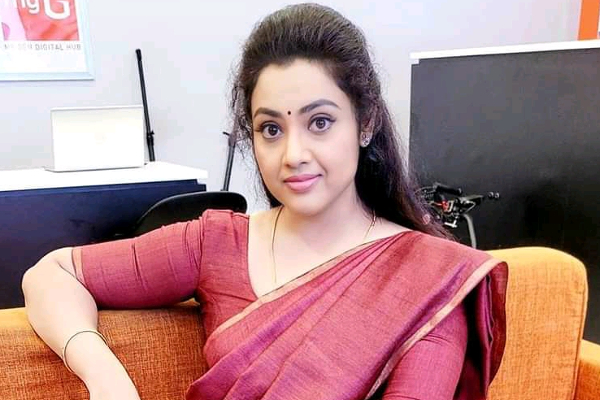 நம்மிடம் இருப்பது இந்த நிமிடம் மட்டுமே! கணவரை இழந்த பின் மீனா வெளியிட்ட ...