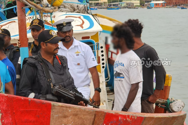 இலங்கை கடற்றொழிலாளர்கள் அறுவர் இந்தியாவில் கைது (Photos) - தமிழ்வின் இலங்கை கடற்றொழிலாளர்கள் அறுவர் இந்தியாவில் கைது (Photos) - தமிழ்வின்