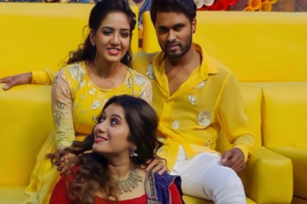 அமீரை அசிங்கப்படுத்திய நடிகை பாவ்னியின் அக்கா? அந்த வேலைப் பார்க்கும் ...