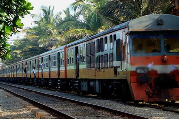 දුම්රිය දෙපාර්තමේන්තුවෙන් දැනුම්දීමක්.. - ගගන