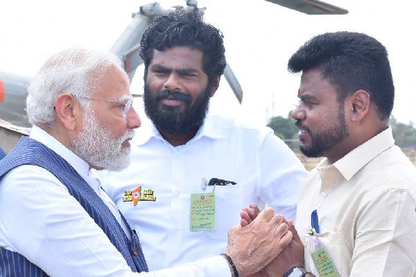 No நயினார்; No தமிழிசை - பாஜக தலைவர் ரேசில் புதிய முகம் நீயா நானா கனெக்‌ஷன் - தமிழ்நாடு