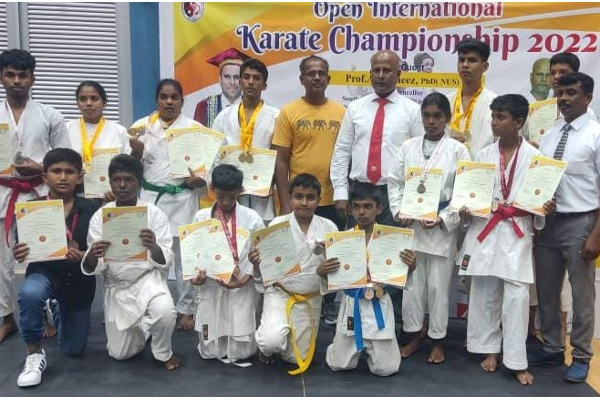தற்காப்புக் கலை போட்டிகளில் சாதனை படைத்த கிழக்கு பாடசாலை மாணவர்கள் ...