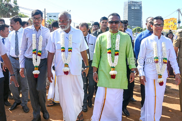 இனமத ரீதியாக பிரிந்திருந்தது போதும் - தமிழர்களுக்கு விடுக்கப்பட்டுள்ள ...