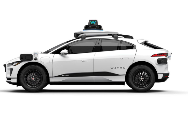 Waymo சாரதி இல்லாமல் இயங்கும் கார்கள் மனிதர்கள் இயக்கும் கார்களைவிட ...