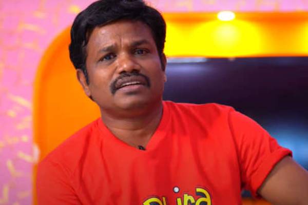 Vijay TV-யிலிருந்து வெளியேறினாரா CWC மதுரை முத்து - சினிஉலகம்