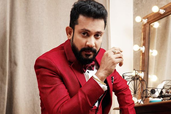 சீரியல் நடிகர் தீபக்கிற்கு இவ்ளோ பெரிய மகனா .. எப்படி இருக்காருன்னு ...