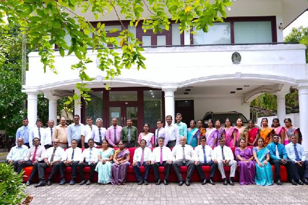 வரவு–செலவுத் திட்டத்தில் சாதனை ; வடக்கு மாகாண சபையின் அபூர்வ வெற்றி ...