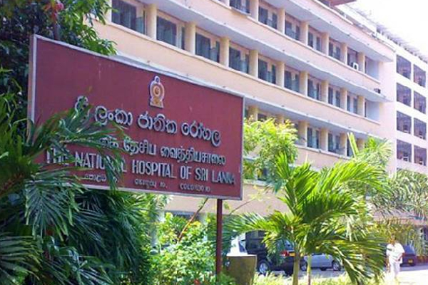 கொழும்பு தேசிய வைத்தியசாலையில் தவறான மருந்தை செலுத்தி உயிரிழந்த பெண் ...